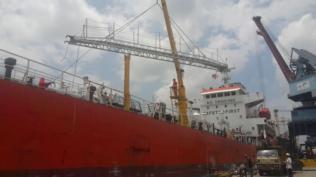 5 Tahap Kegiatan Kapal Di Pelabuhan - Board Koneksea